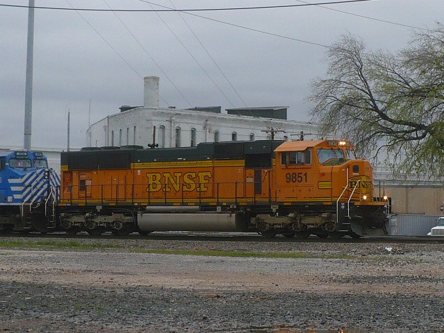 BNSF 9851